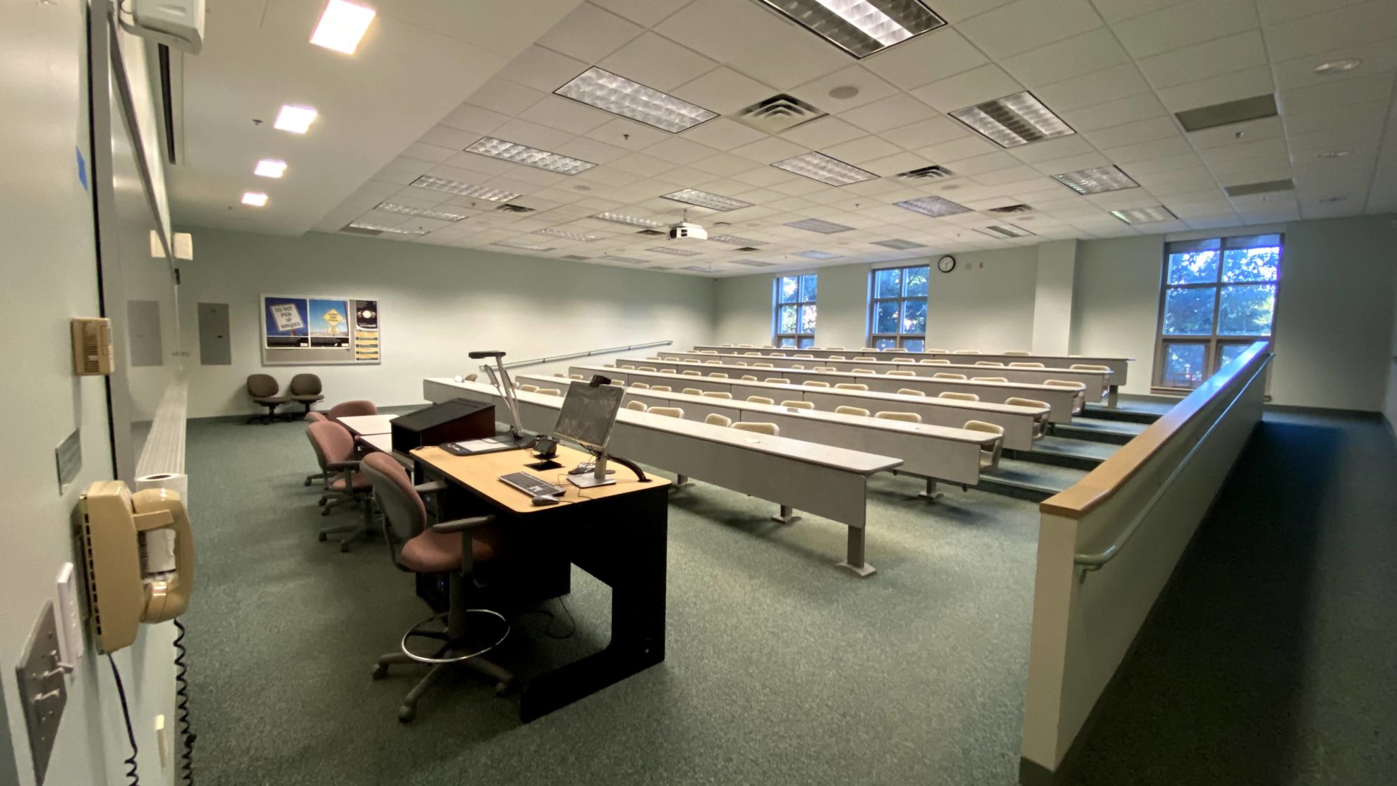 Innovation Hall 204 - Stearns Center for Teaching and Learning