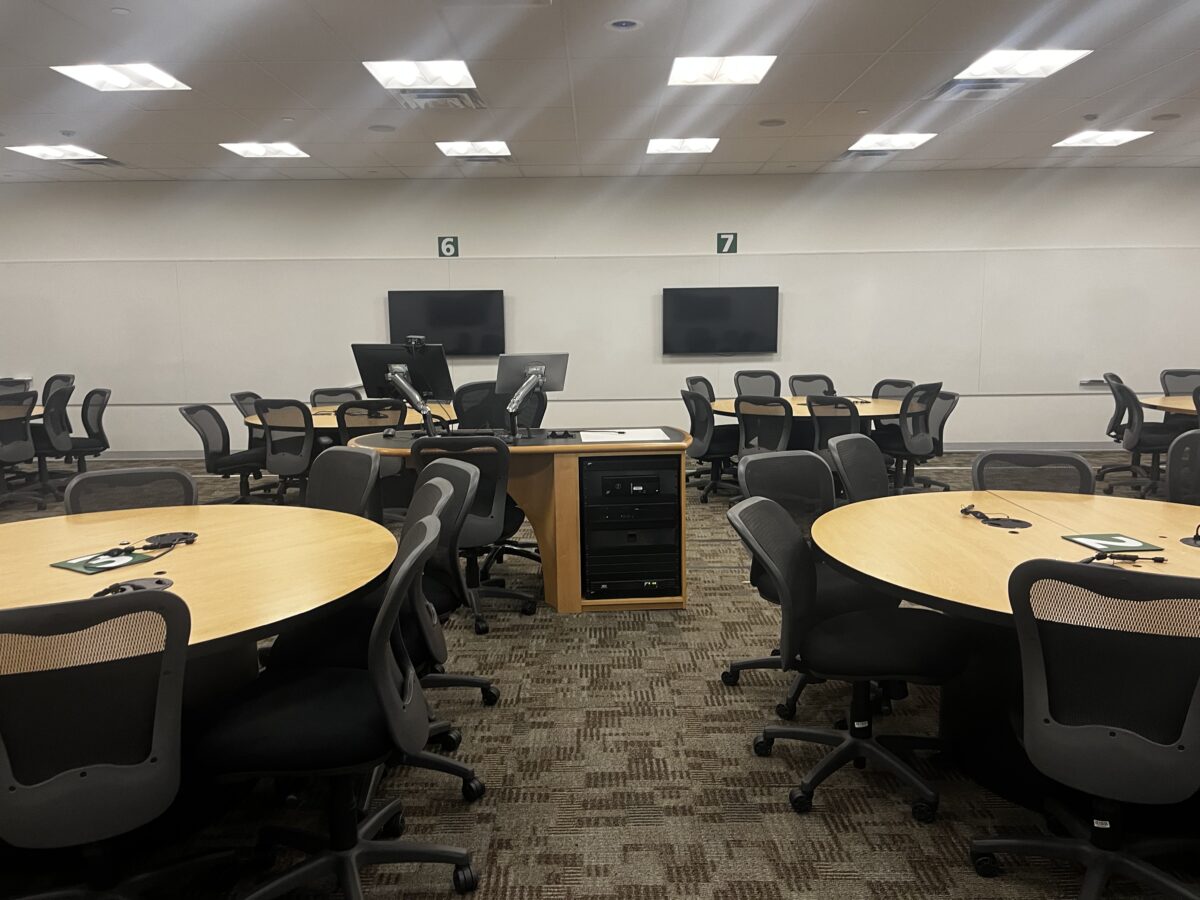 Exploratory Hall L102 - Stearns Center for Teaching and Learning