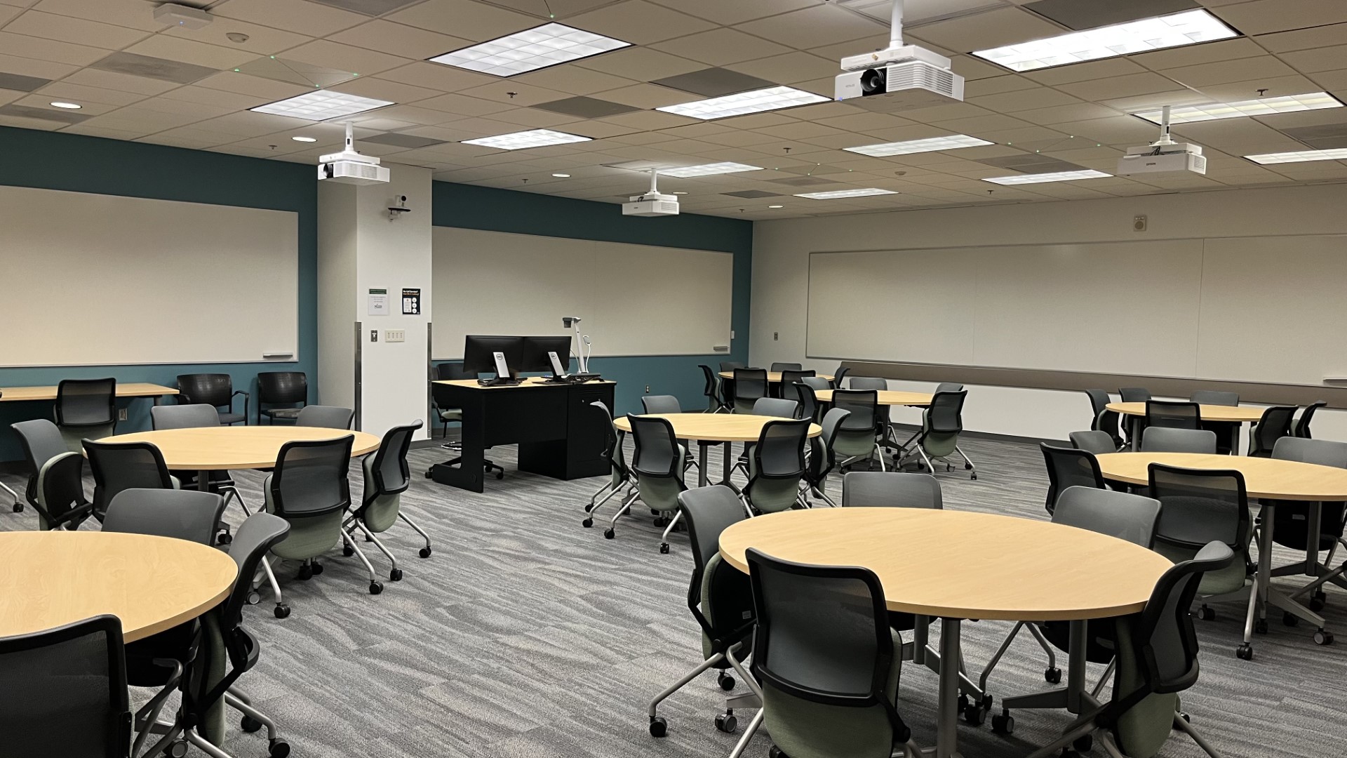 Van Metre Hall 308 - Stearns Center for Teaching and Learning